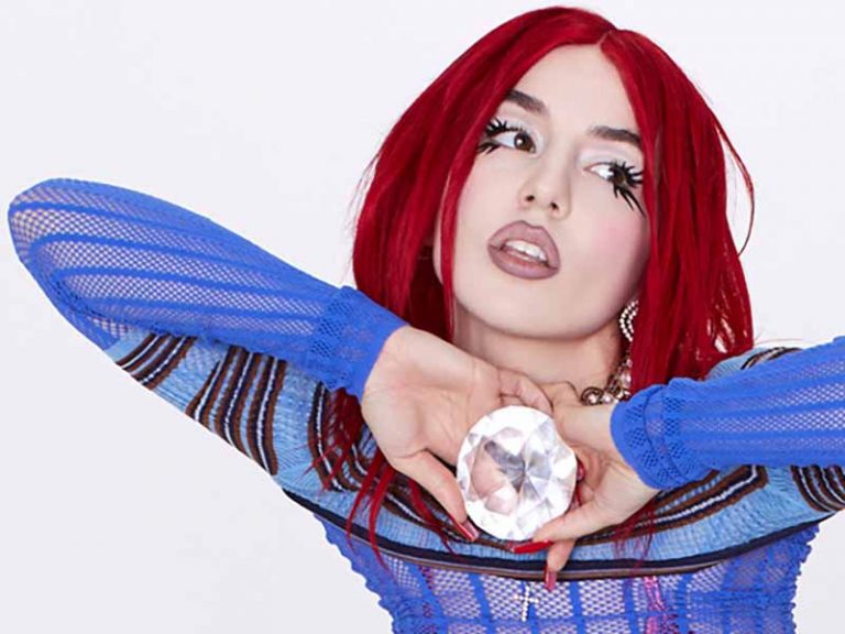 دانلود آهنگ Maybe You’re The Problem از Ava Max با متن و ترجمه - مجله ...